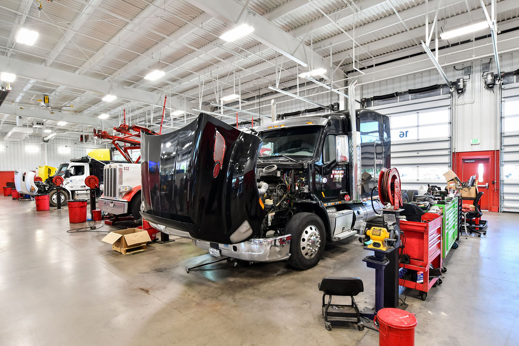 THE PETERBILT STORE - COLUMBIA - Diesel truck sales, parts, and service ...